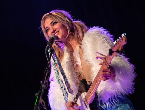 Sarah Darling and Julie Lavery performed at the High Dive on April 19 ...