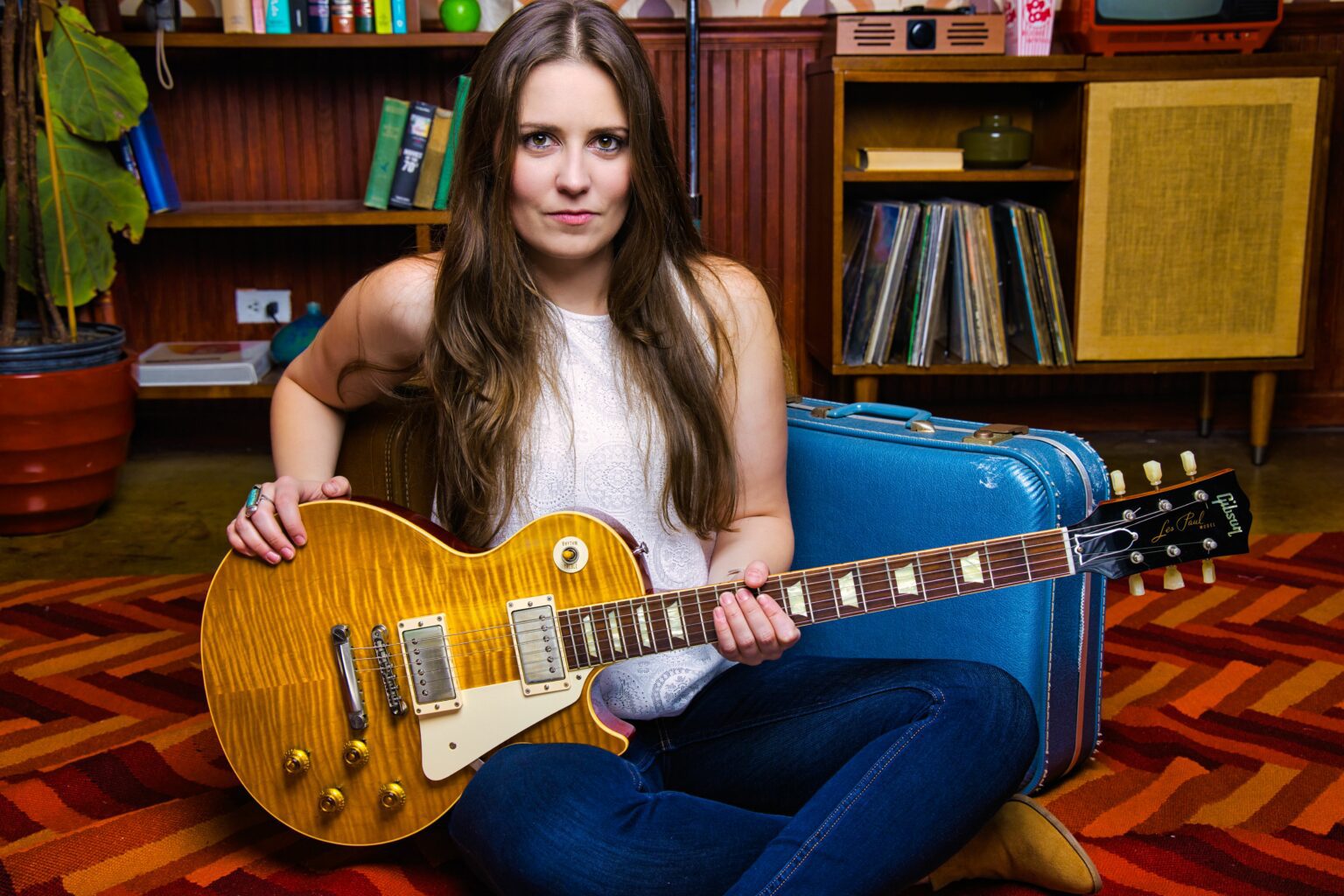 Angela Petrilli: A Team Player - Guitar Girl Magazine